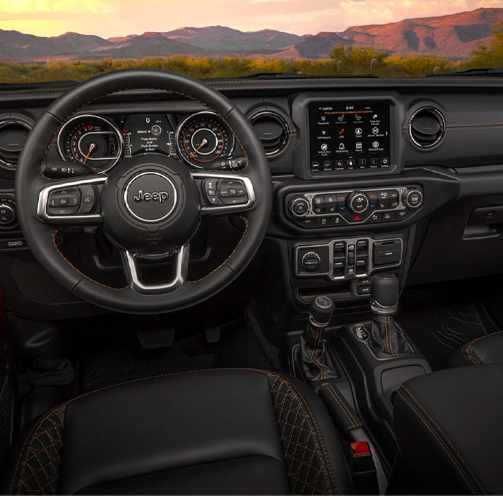 Jeep® Gladiator Interior - Truck Interior & Features